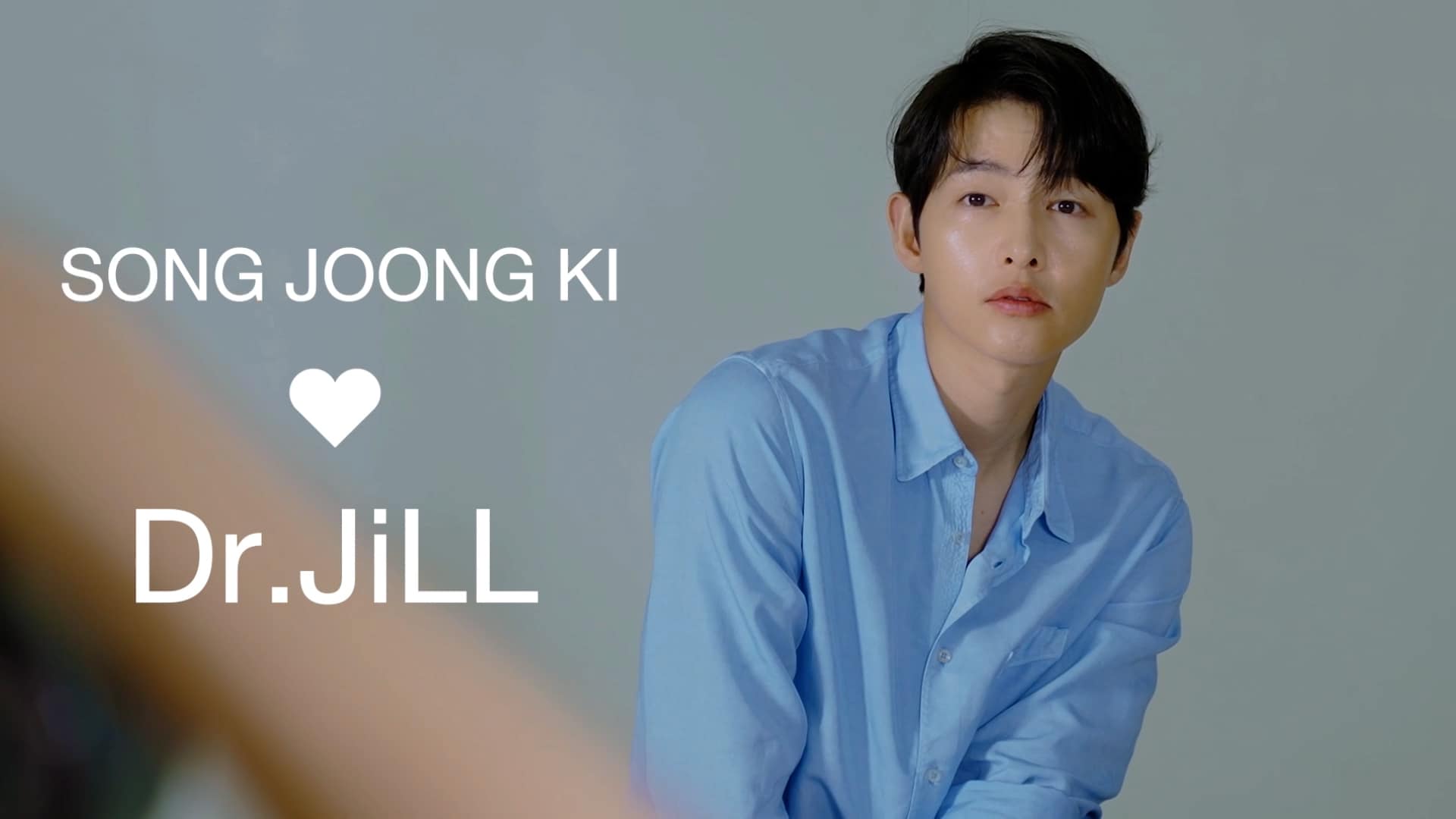 สามีแห่งชาติ!! ซง จุงกิ” นั่งแท่นพรีเซนเตอร์ Dr.JiLL แอบดูเบื้องหลัง ...