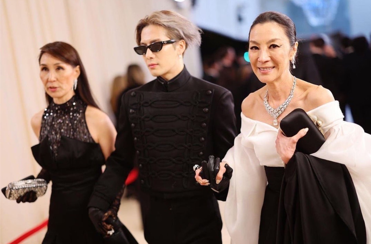 แจ็คสัน หวัง สาดความหล่อในงาน Met Gala 2023 | Mellow Pop